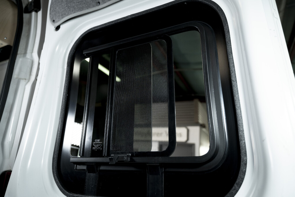 Vented Rear Windows - Wayfarer Vans